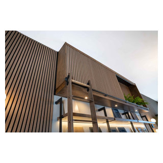 Landivar Design Showroom - Garrison Parallels - Midcentury - Los Angeles - by Garrison ...