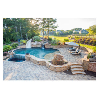 Free Form Swimming Pool: Dive into Timeless Elegance - Traditional ...
