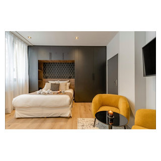Studio 04 - Contemporary - Bedroom - Lyon - by Aloona Design | Houzz
