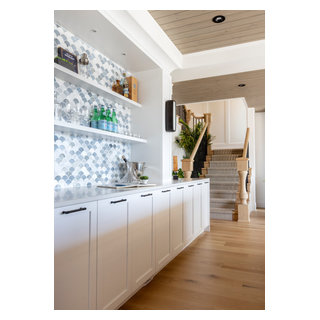 The Inlet House - Beach Style - Home Bar - Vancouver - by Mirage ...