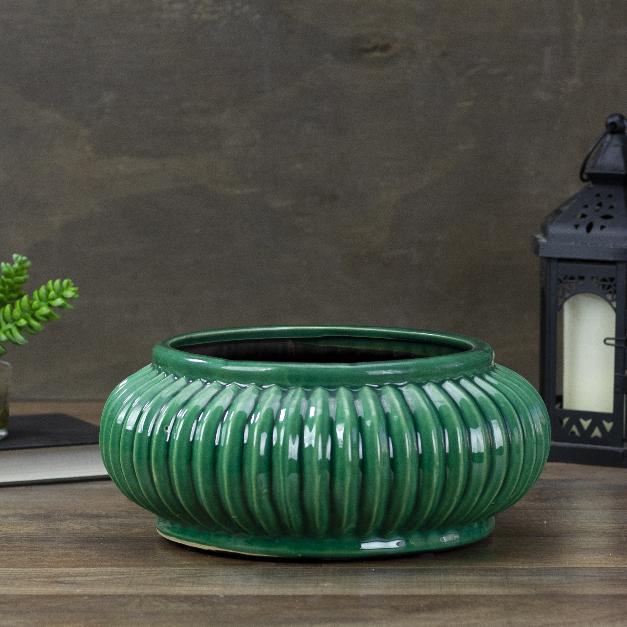 11" Glossy Deep Green Textured Clay Table Container - Contemporary ...
