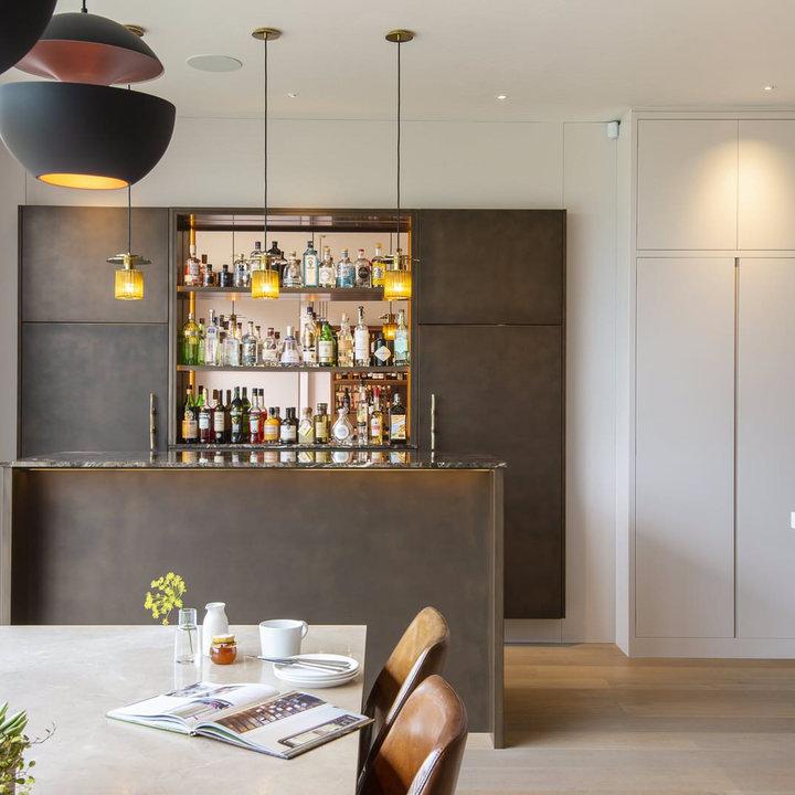 75 Beautiful Home Bar with Mirror Splashback Ideas and Designs - May ...