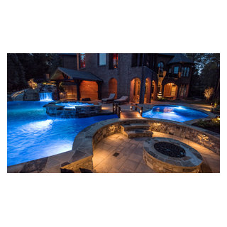 Free Form Swimming Pool: Dive into Timeless Elegance - Traditional ...