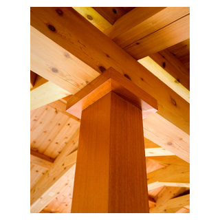 Wood Column Detail - Hawaii - by ZAK Architecture | Houzz