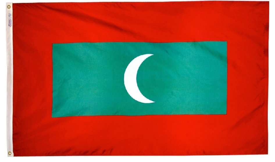 Maldives, 5'x8' Nylon Flag - Traditional - Flags And Flagpoles - by FlagLine | Houzz