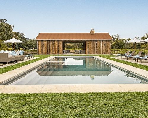 Farmhouse Pool Design Ideas, Remodels & Photos