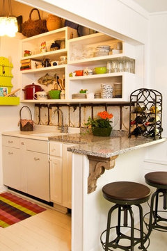 Share photos of your 150- to 200-square-foot kitchen!