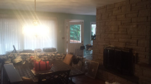 epic eyesore!! dining room.