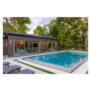 Mid-Century Modern Escarpment Retreat - Grimsby - Midcentury - Pool ...