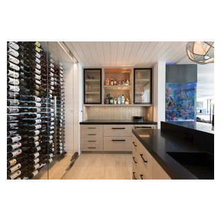Newport Peninsula - Beach Style - Home Bar - Orange County - by ...