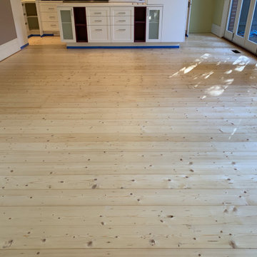 75 Beautiful Baltic Pine Home Design Ideas & Designs | Houzz AU