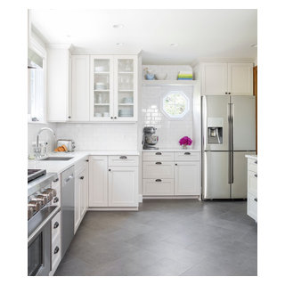 Blue Ridge Boeing Castle - Traditional - Kitchen - Seattle - by Model ...