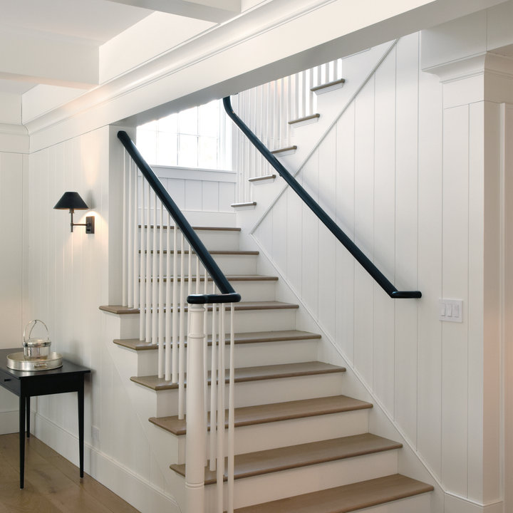 75 Beautiful Staircase with Tongue and Groove Walls Ideas and Designs ...