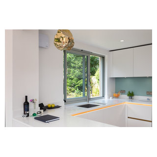 Transforming a Home with Origin Sliding Doors and Windows - Modern ...