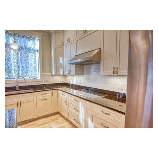 Induction stove with Bluetooth range vent - Contemporary - Kitchen ...