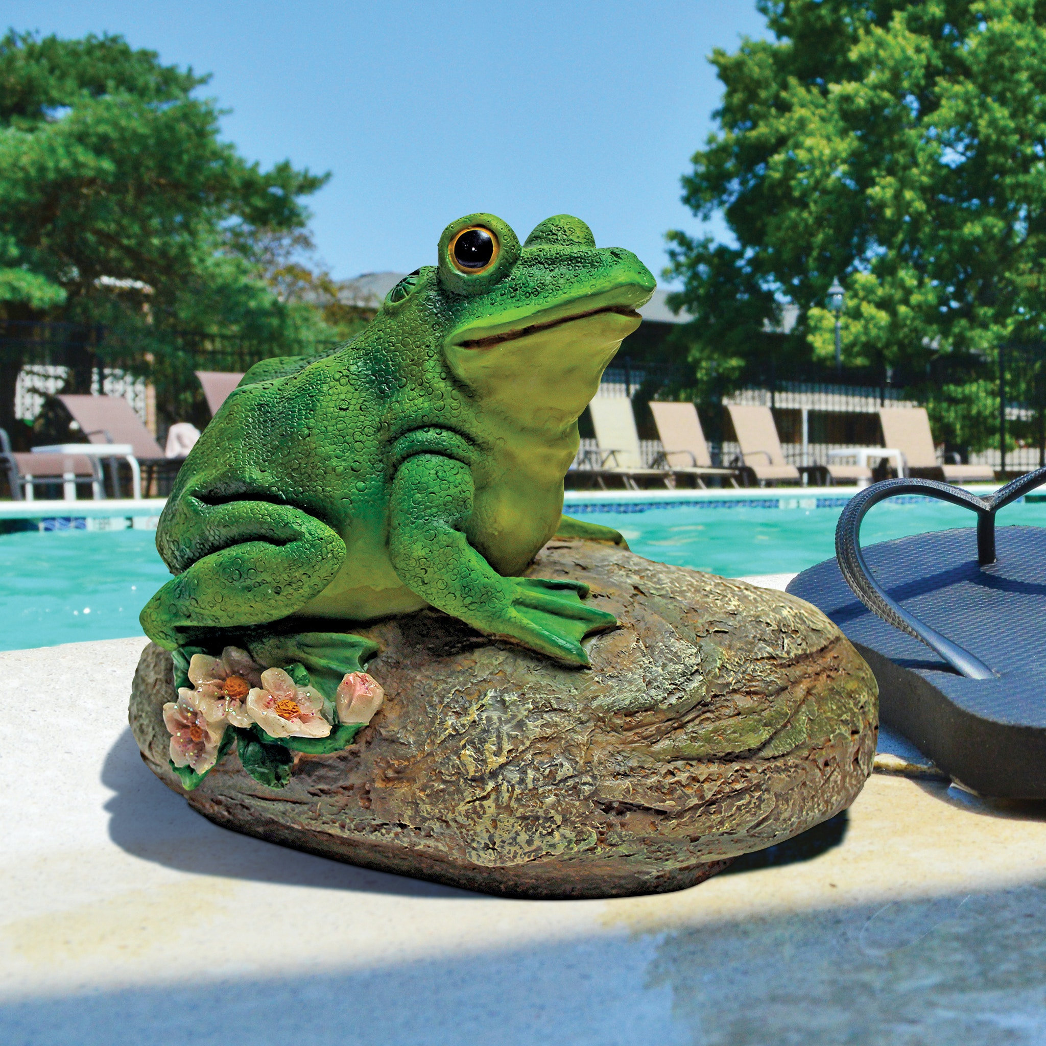 Thurston the Frog Garden Rock Sitting Toad Statue - Contemporary ...