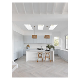 Como - Beach Style - Sydney - by Vicello Kitchens | Houzz AU