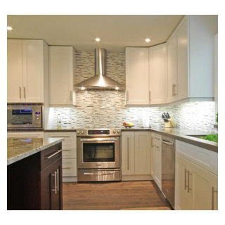 Side Split Reno - Transitional - Kitchen - Toronto - by Carolyn C ...