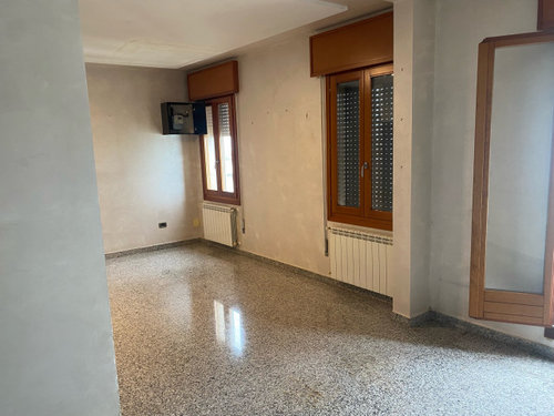 pavimento granito colore pepe e sale quali colori si può abbinare?