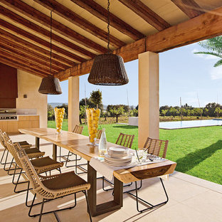 75 Beautiful Mediterranean Outdoor Kitchen Design Pictures & Ideas | Houzz