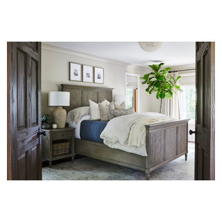 Bedroom - Bedroom - Toronto - by Aniko Nicholson Design | Houzz