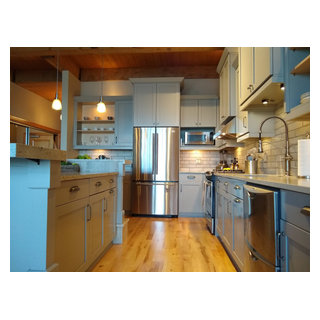 Third Ward Kitchen Transformation - Modern - Kitchen - Milwaukee - by ...