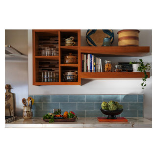 Multi-Generational - Midcentury - Kitchen - Houston - by BKD Interiors ...