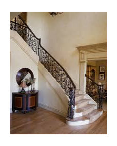 Staggered stair posts