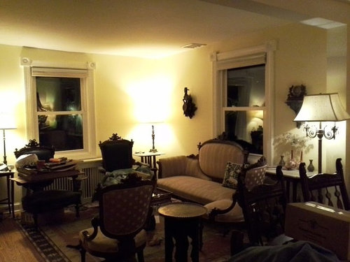 how to dress windows with rosettes in living/dining room