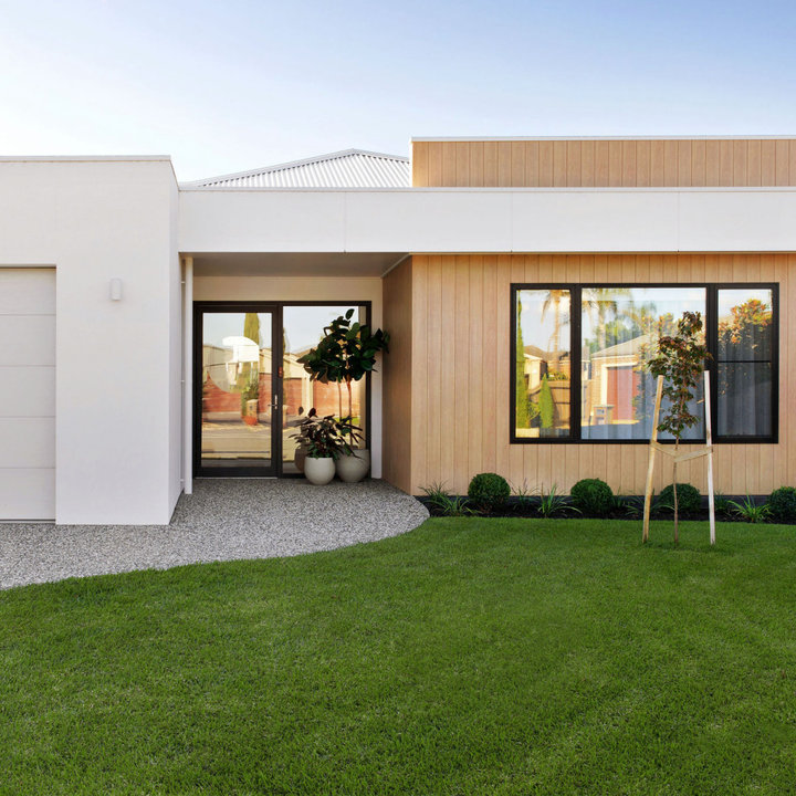 75 Most Popular 75 Beautiful Exterior with a White Roof Ideas & Designs ...