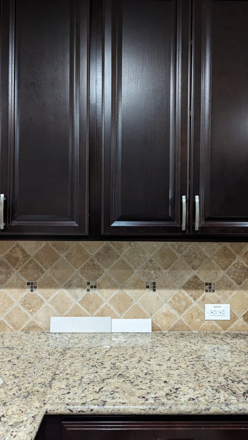 Backsplash for Alabaster andbusy granite