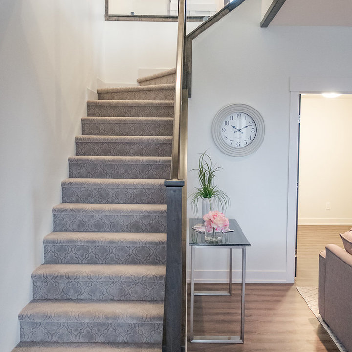 75 Shabby-Chic Style Staircase Ideas You'll Love - May, 2026 | Houzz