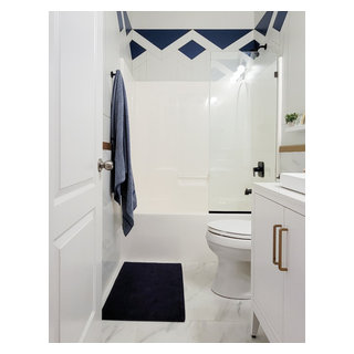 PG Bathroom - Midcentury - Bathroom - by Stellar Design Interiors | Houzz