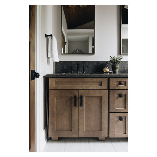 Primary Bathroom - Rustic - Bathroom - Grand Rapids - by Beth Howley Creative LLC | Houzz