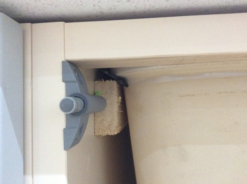 New Quartz countertops sitting on shims. | Houzz UK