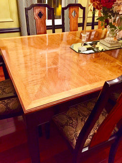 Do you Have a Dining Table With an Apron?