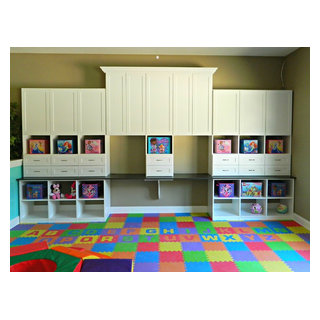 Pool House Playroom - Traditional - Philadelphia - by Closet Envy ...