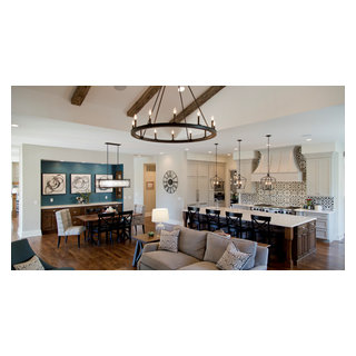 Town & Country Custom Home - St Louis - by G. Terbrock Luxury Homes | Houzz