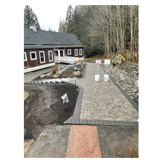 Holland Pathway 90 Degree Herring Bone - Landscape - Seattle - by ...