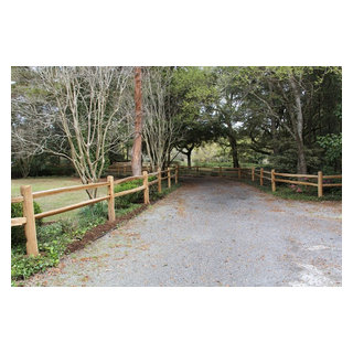Cedar Split Rail Fence - Tropical - Orlando - by Hoover Fence Company ...