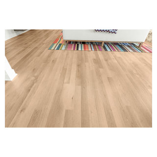 Nakan Craftsman | Modin Rigid LVP Collection Eclectic Customer Space ...