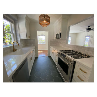 Calumet - Scandinavian - Kitchen - Los Angeles - by Studio Borrego | Houzz