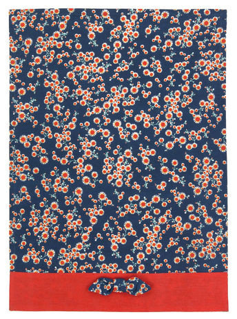 Dancing Daisies Magnified Kitchen Towel, 18x25" - Contemporary - Dish ...