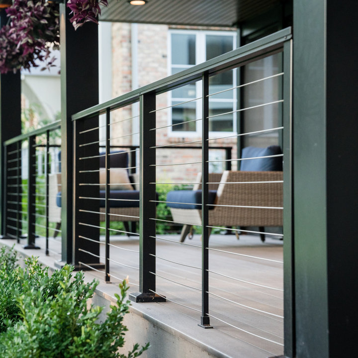 75 Metal Railing Front Porch Ideas You'll Love - September, 2025 | Houzz