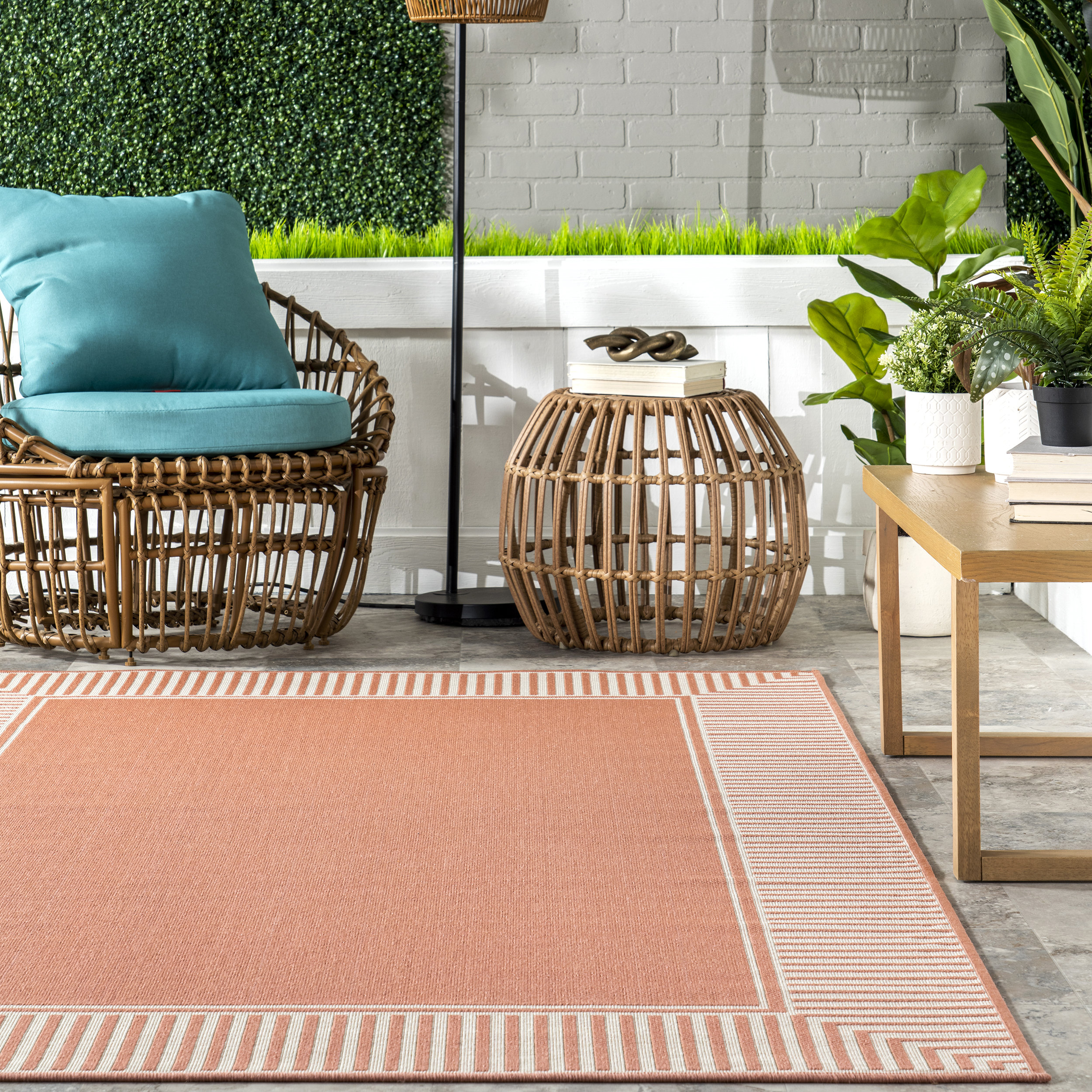 nuLOOM Asha Border Indoor/Outdoor Striped Area Rug, 5'x8 ...