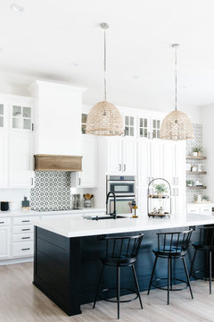 Kitchen backsplash: Beadboard + (what goes behind stove?)
