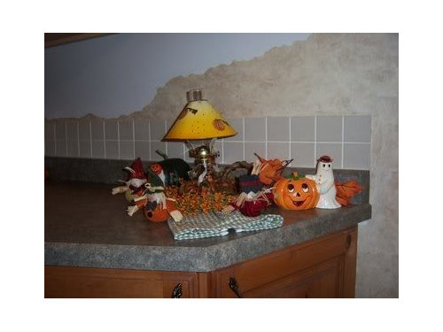 Halloween kitchen & table (pics)