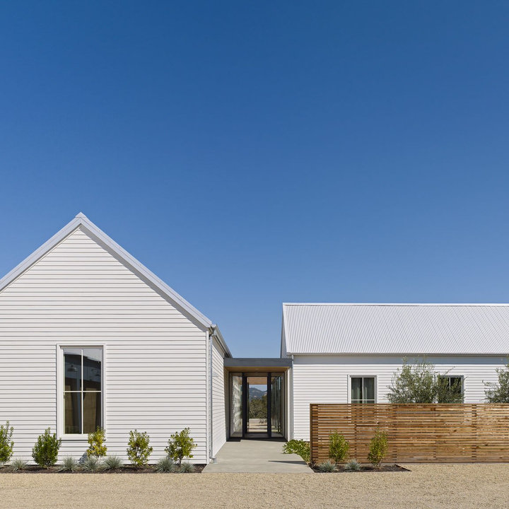 Cross Gabled Roof - Photos & Ideas | Houzz