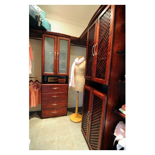 Closet Organizers and Closet Systems by Solid Wood Closets ...