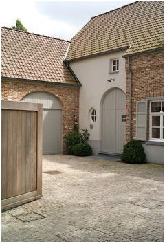 House External Plinth Colour | Houzz UK
